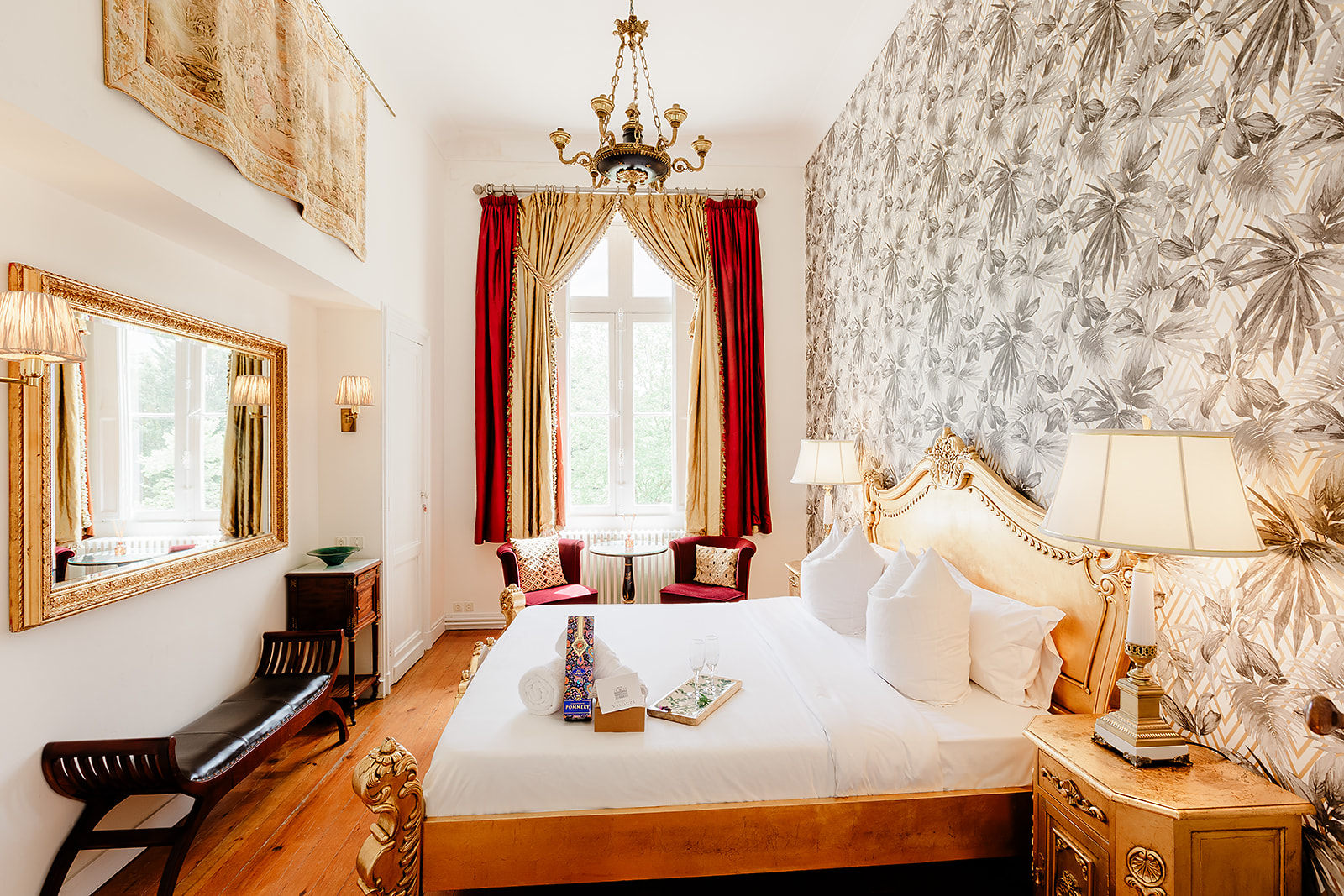 Wedding venue in France with accommodation for 96 guests - Chateau de ...